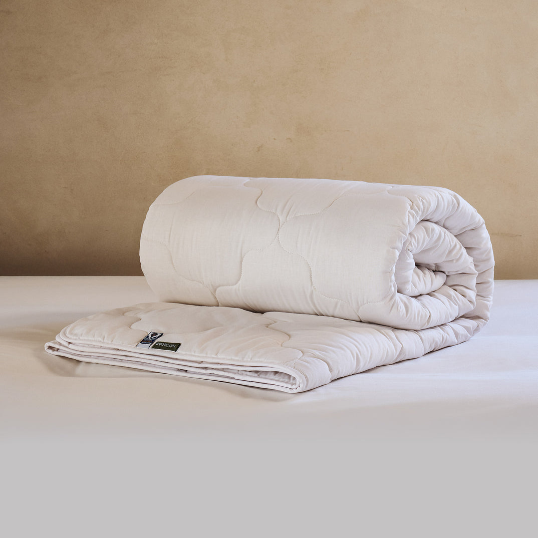 100% Natural Wool Duvets | Sleep in Luxury | Woolroom